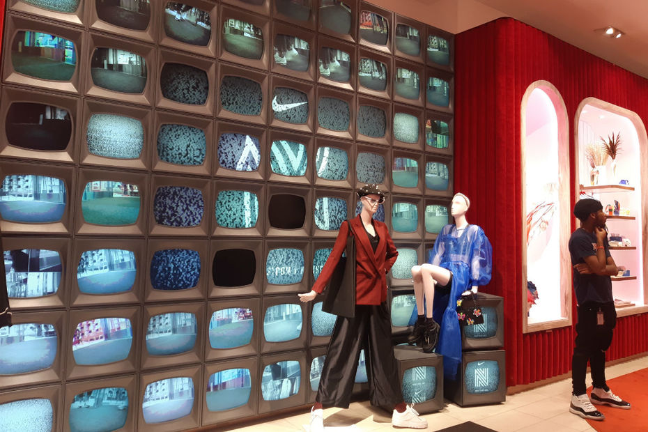 Nordstrom puts technology at the service of the customer experience in ...