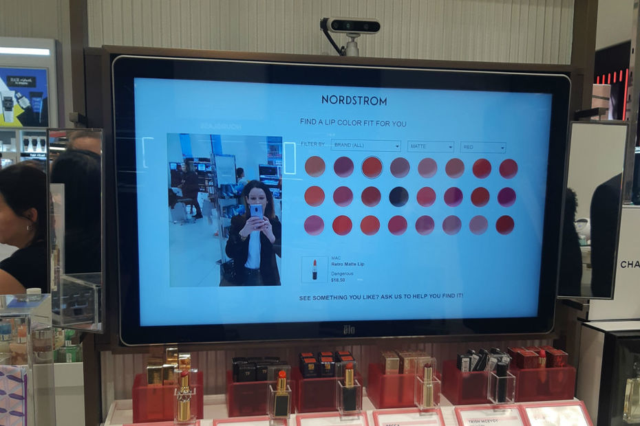 Nordstrom puts technology at the service of the customer experience in ...